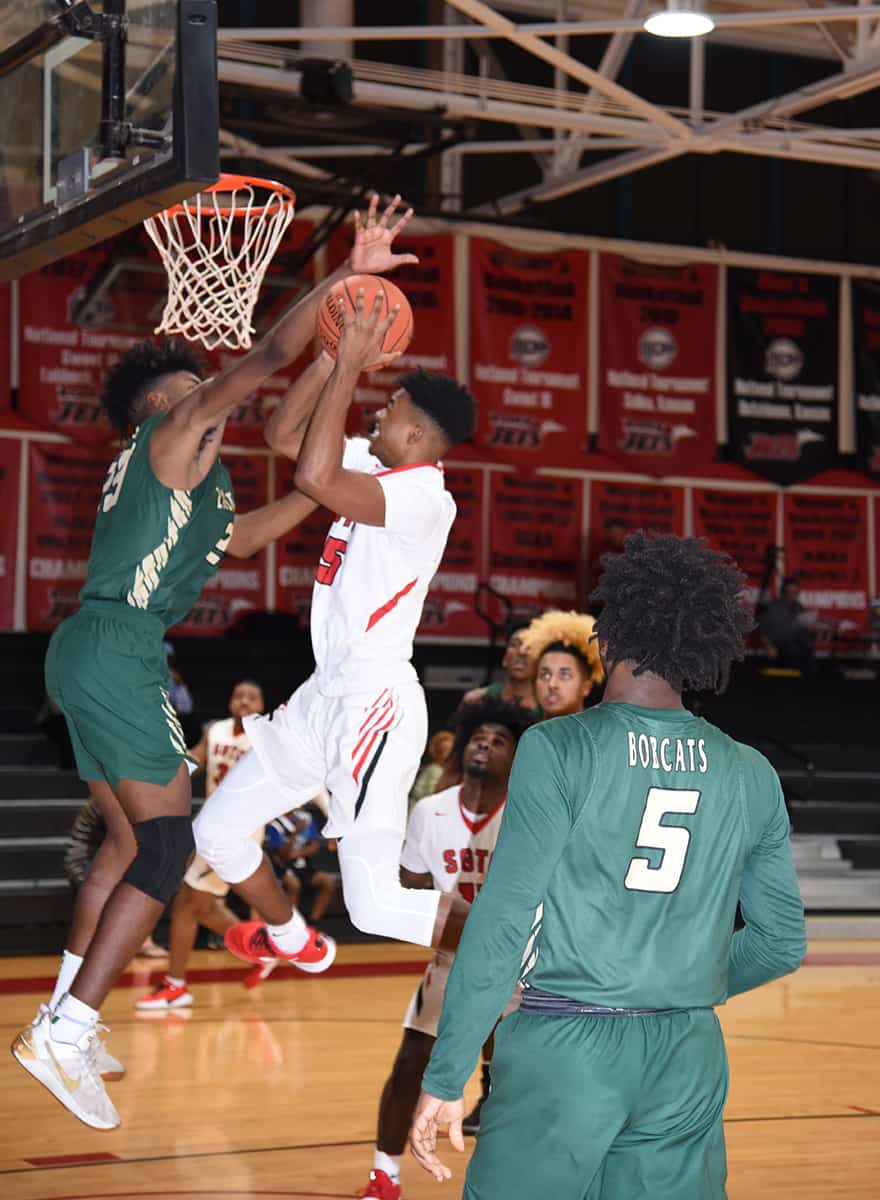 Jets and Lady Jets sweep East Georgia State College - SGTC